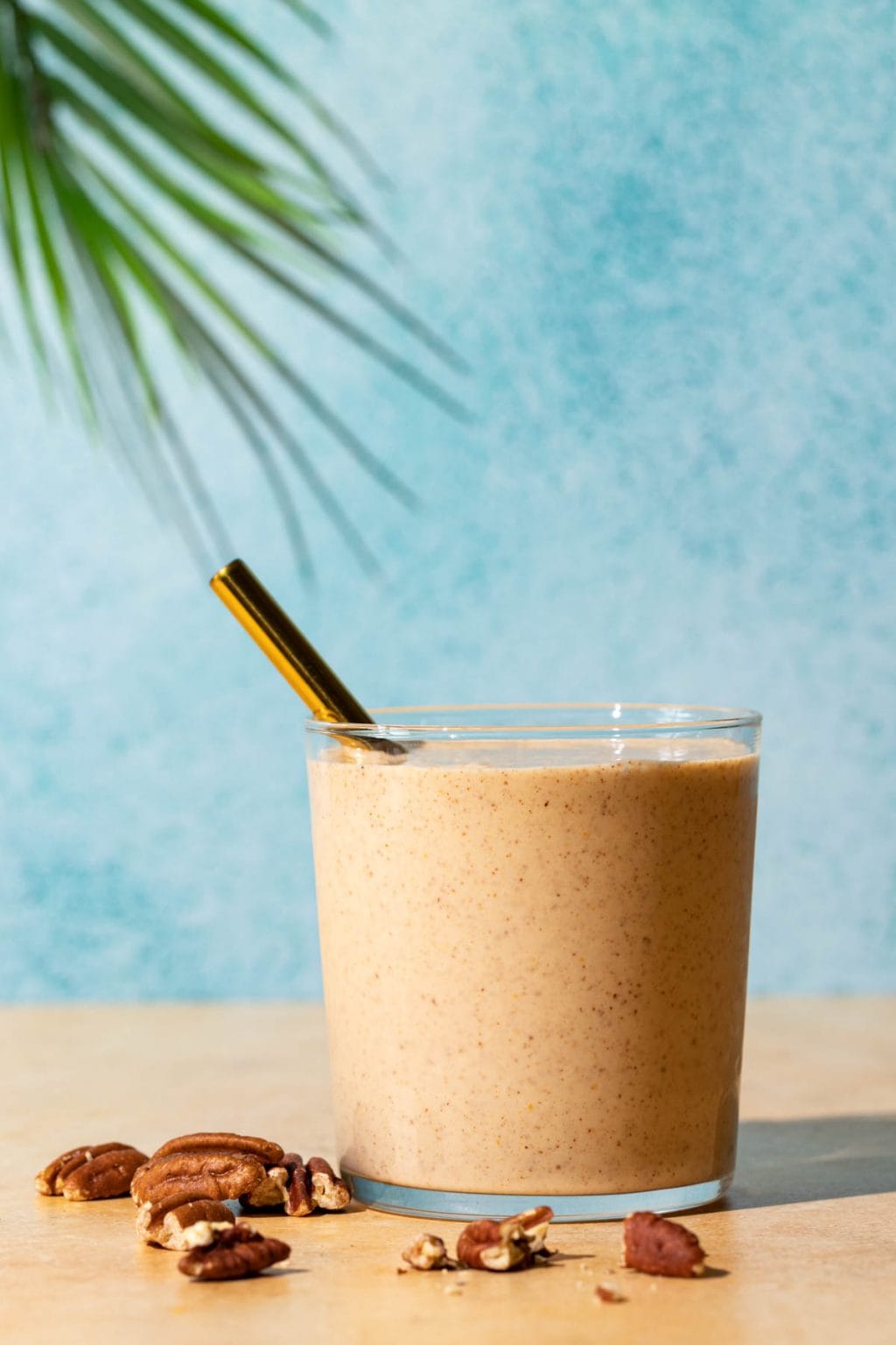 Banana Bread Smoothie - Bessie Bakes
